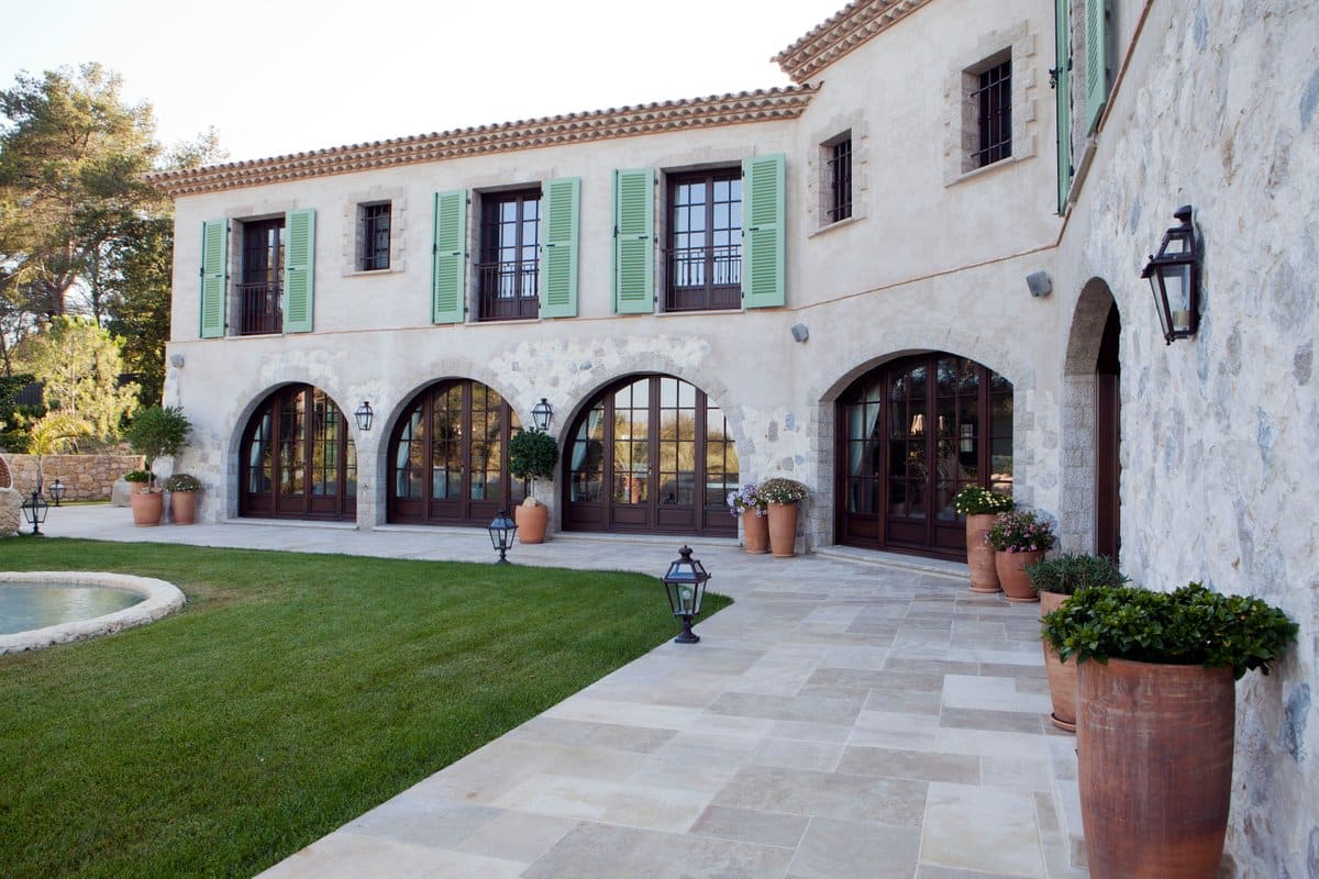 28 Views of Magnificent French Country Estates | The Study